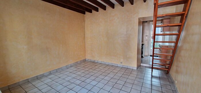 Appartement 2 pièces à Veneux-les-Sablons, à vendre