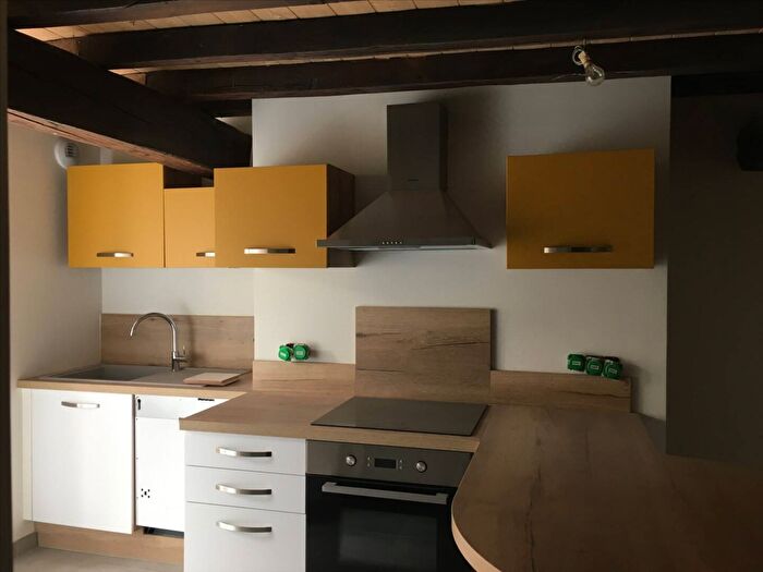 Maison à louer - Peripherie, Tournus - 3 pièces - 1 chambre