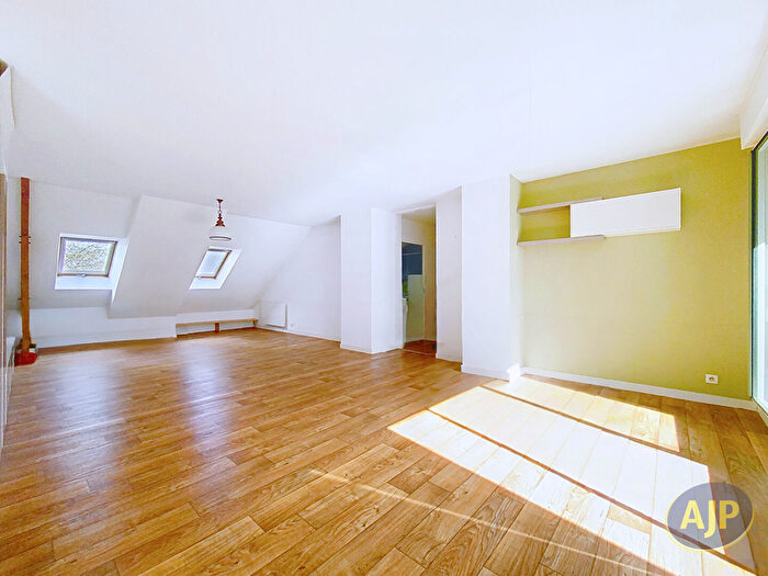 Appartement à vendre - Pacé - 4 pièces - 2 chambres