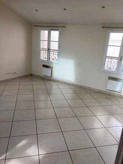 Appartement à louer - Centre-La Prairie, Ville-dAvray - 2 pièces - 1 chambre