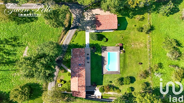 Maison à vendre - Saint-Benoît-de-Carmaux - 7 pièces - 4 chambres