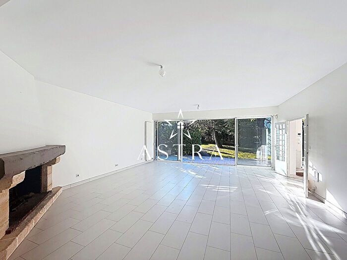 Sceaux, Filmins, Achille Garnon - Maison 7 pièces à vendre