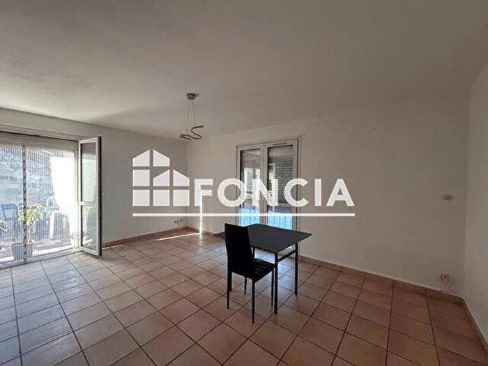 Sud, Cognin : Appartement 4 pièces à louer