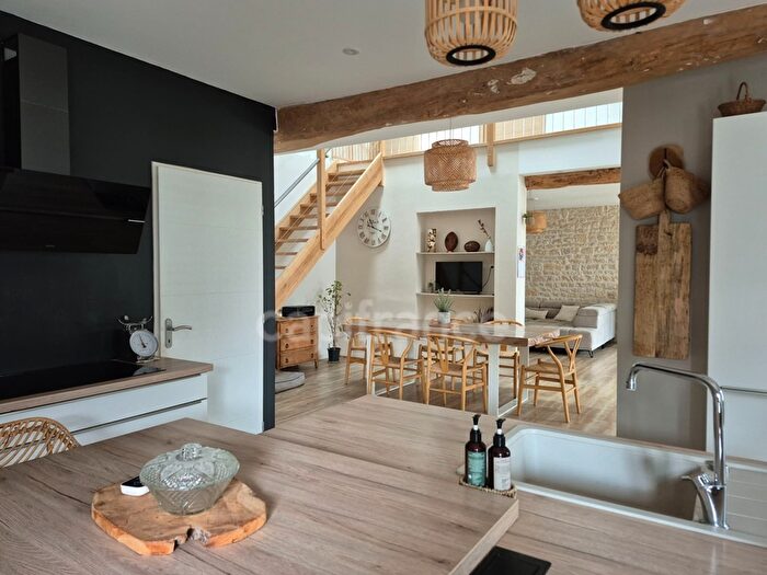 Maison 4 pièces à Saint-Georges-du-Bois, à vendre