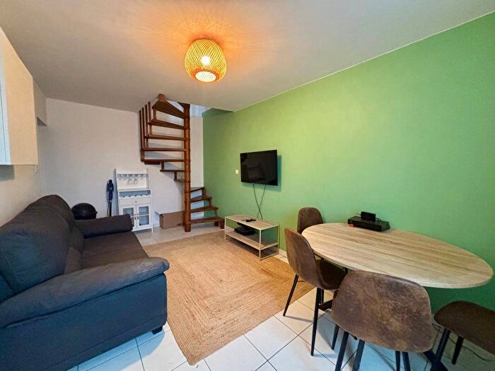 Appartement à louer - Montbernage-Pont Neuf, Poitiers - 2 pièces - 1 chambre