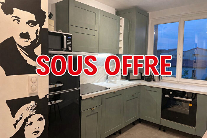 Appartement à vendre - Villefranche-sur-Saône - 4 pièces - 3 chambres