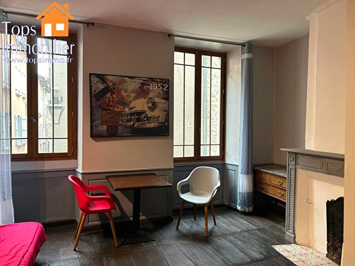 Appartement à louer - Villefranche-de-Rouergue, La Bastide - 1 pièce