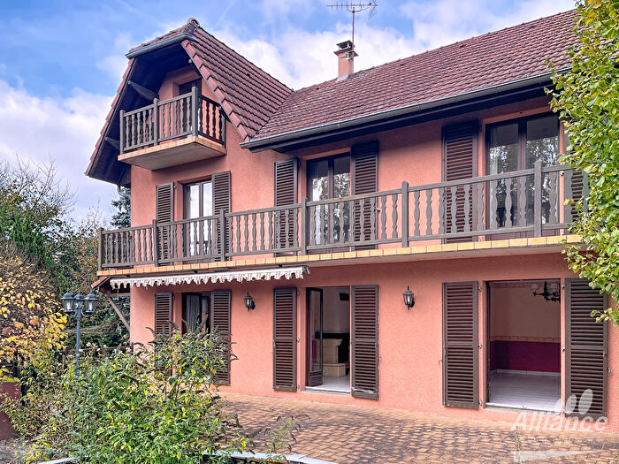 Maison à vendre - Courcelles-lès-Montbéliard - 8 pièces - 7 chambres