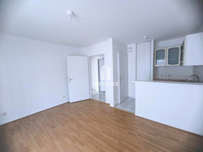 Appartement à louer - Strasbourg, Krutenau - 2 pièces - 1 chambre