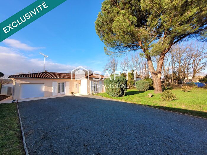 Maison à vendre - Castelmoron-sur-Lot - 4 pièces - 3 chambres