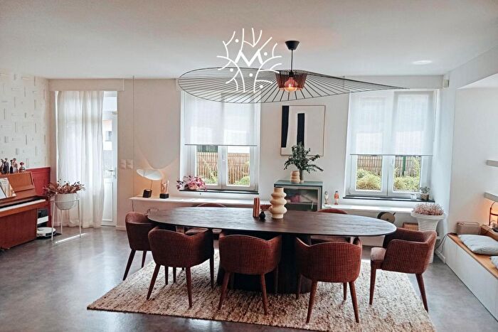 Maison à vendre - Charleville-Mézières - 5 pièces - 3 chambres