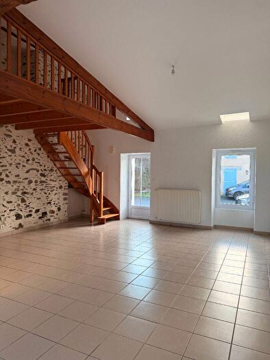 Maison à louer - Montaigu - 4 pièces - 3 chambres