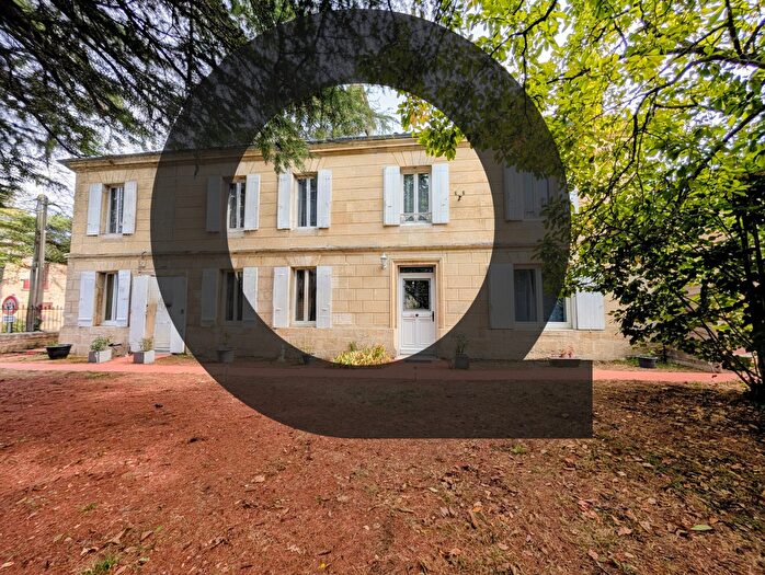 Saint-Loubès : Maison 10 pièces à vendre