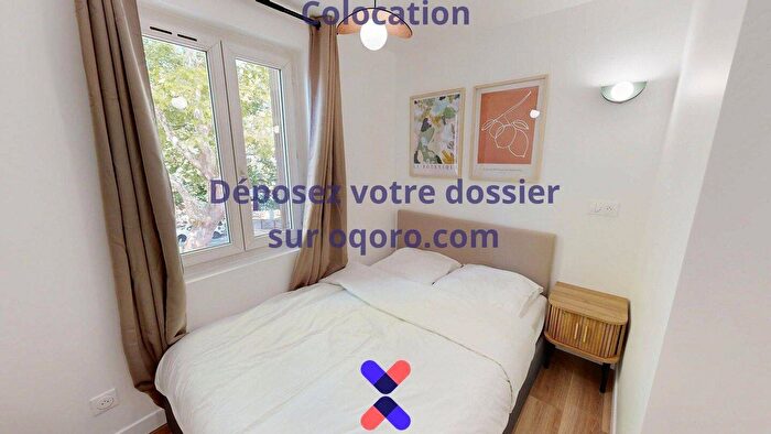 Maison à louer - Les Closeaux-Les Martinets, Le Kremlin-Bicêtre - 12 pièces - 11 chambres