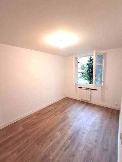 Appartement à louer - Mazargues, Marseille ème arrondissement - 3 pièces - 2 chambres