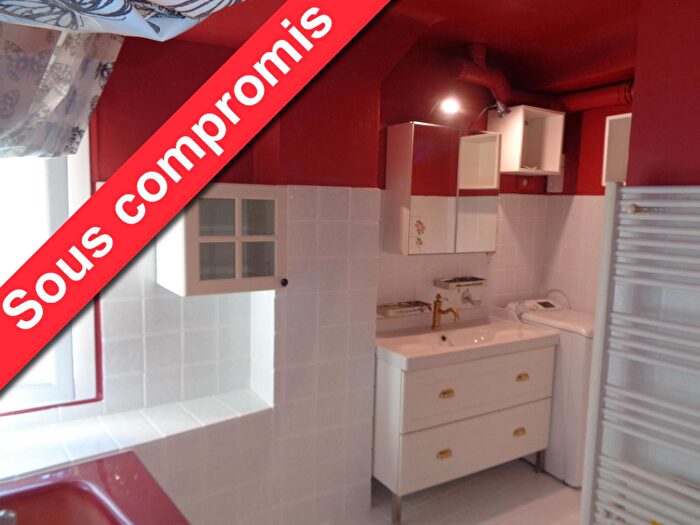 Appartement à vendre - Draguignan, Centre-ville historique - 2 pièces - 1 chambre