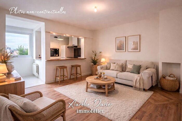 Appartement à louer - Tours - 3 pièces - 2 chambres