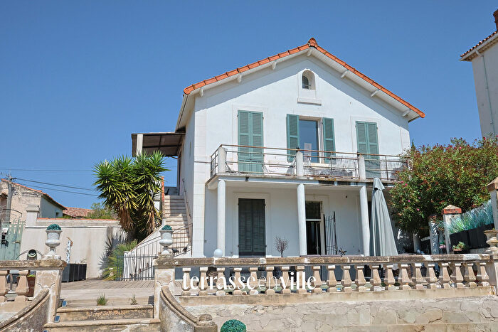 Maison 6 pièces à Saint-Cyr-sur-Mer, Les Lecques, Caylar, Cap Saint-Louis, Plage, à vendre