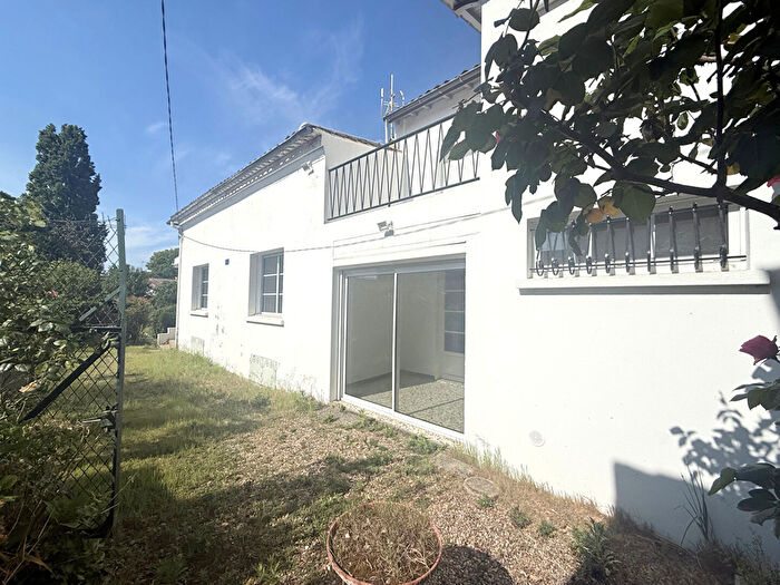 Maison à vendre - Libourne, Centre-ville, Bastide, Gare - 5 pièces - 2 chambres
