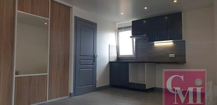 Appartement à vendre - Breuillet - 3 pièces - 2 chambres