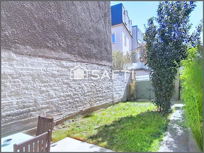 Fontenay-sous-Bois, Centre-ville - Maison 4 pièces à vendre