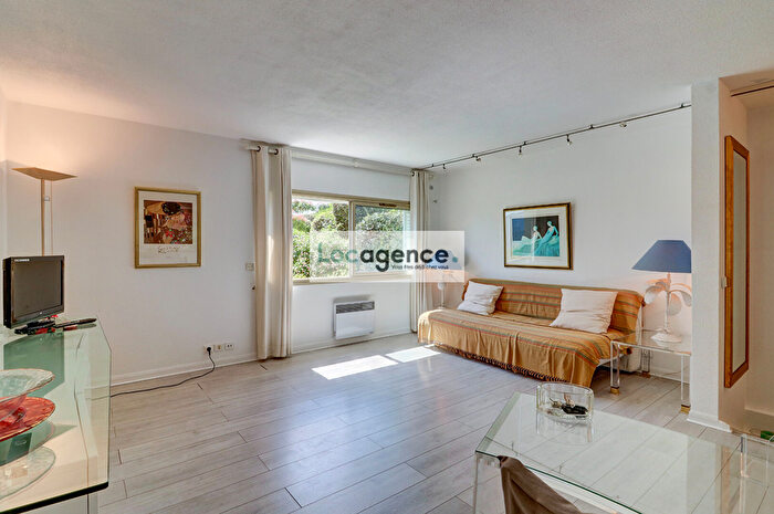 Mandelieu-la-Napoule, Minelle : Appartement 1 pièce à vendre