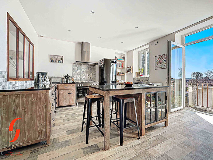 Maison à vendre - Commentry - 5 pièces - 3 chambres