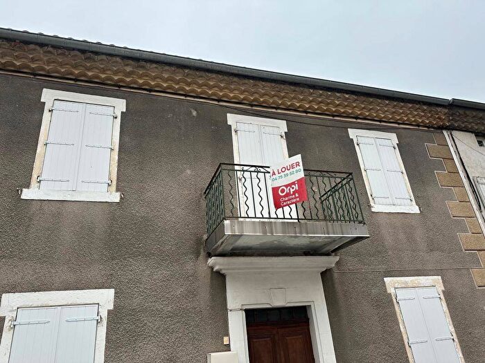 Appartement à louer - Joyeuse - 4 pièces - 3 chambres