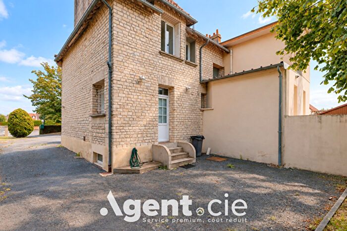 Saint-Martin-de-Fontenay - Appartement 2 pièces à vendre