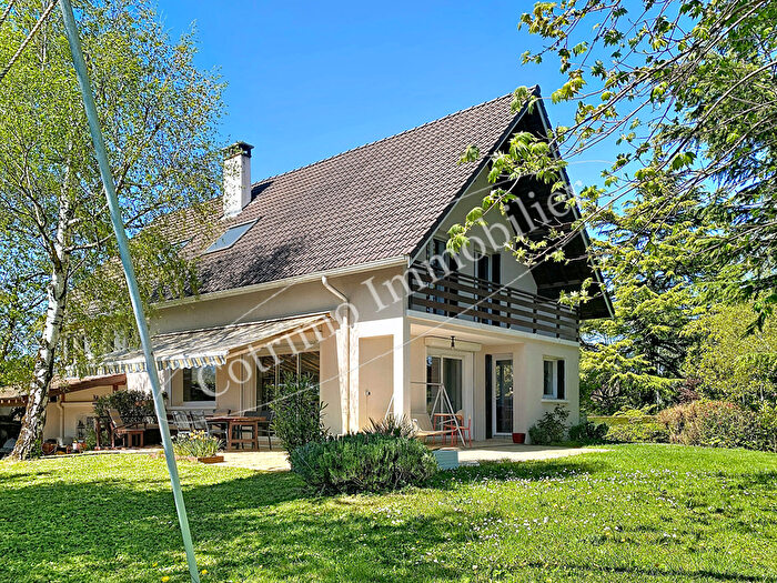 Maison à vendre - Genas - 8 pièces - 5 chambres
