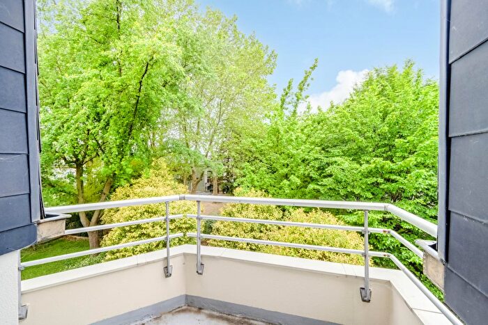 La Garenne-Colombes, Centre Nord, Gare, Mairie - Appartement 4 pièces à vendre