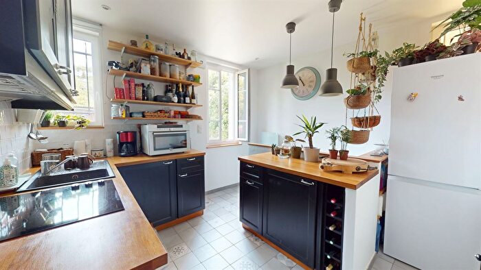 Clamart, Gare : Appartement 3 pièces à vendre