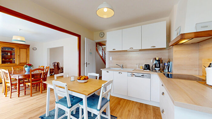 Saint-Senier-sous-Avranches - Maison 7 pièces à vendre