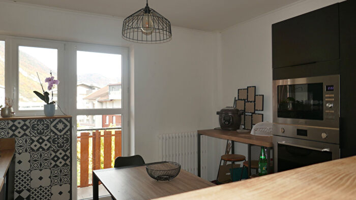 Appartement à vendre - Faverges - 3 pièces - 2 chambres