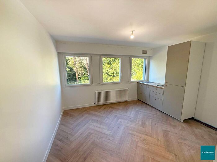Appartement à louer - La Verte Vallée, Caen - 1 pièce