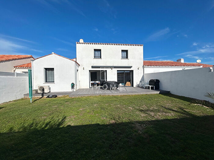 Maison à vendre - La Guérinière - 5 pièces - 4 chambres