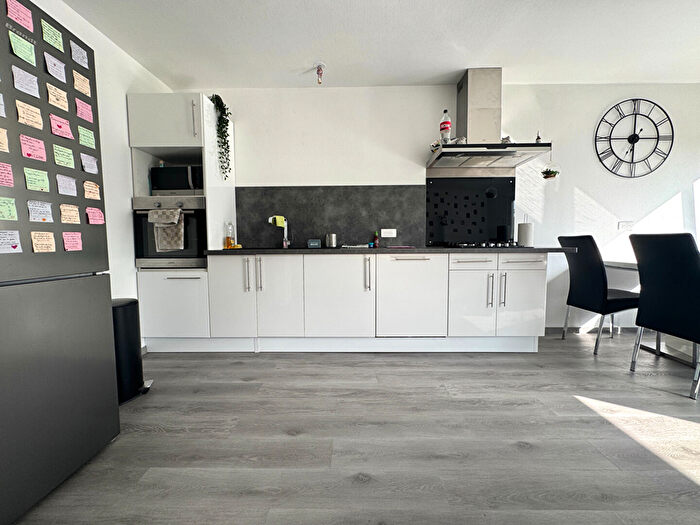 Appartement à vendre - Vand uvre-lès-Nancy, Centre-ville, Vandoeuvre Nations - 3 pièces - 2 chambres