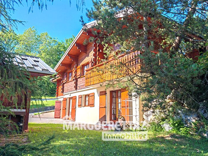 Maison 6 pièces à Mieussy, à vendre