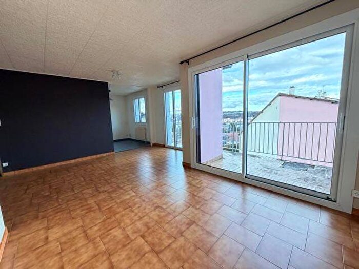 Appartement 3 pièces à Centre Ville, Roche-la-Molière, à louer