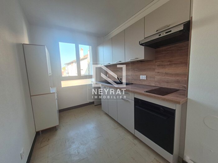Autun, Centre-ville : Appartement 2 pièces à louer