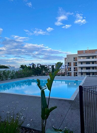 Appartement à louer - Antibes - 2 pièces - 1 chambre