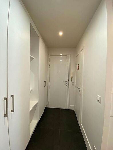 Appartement 4 pièces à Sainte Avoie, Paris 3ème arrondissement, à louer