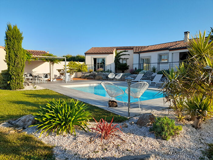 Maison à vendre - Pépieux - 5 pièces - 3 chambres