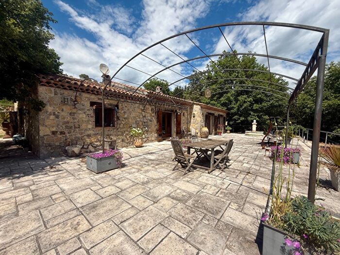 Maison à vendre - Callian - 7 pièces - 4 chambres