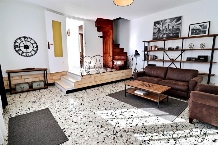 Maison à vendre - Mouy - 6 pièces - 4 chambres