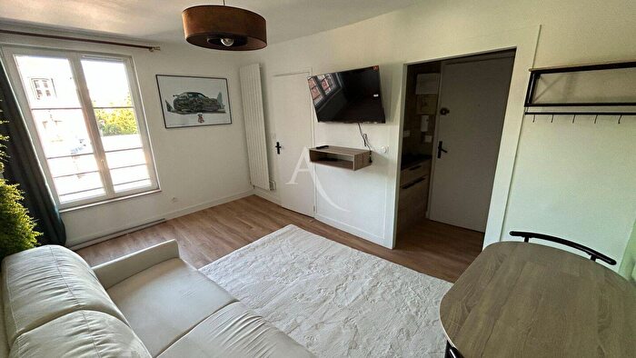 Centre Ville-Cathédrale, Évreux - Appartement 1 pièce à louer