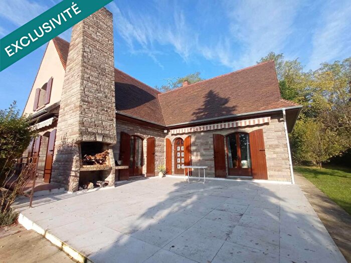 Maison à vendre - Boves - 5 pièces - 3 chambres