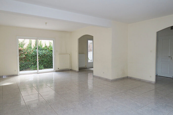 Maison à vendre - Poitiers, Ouest - 5 pièces - 4 chambres