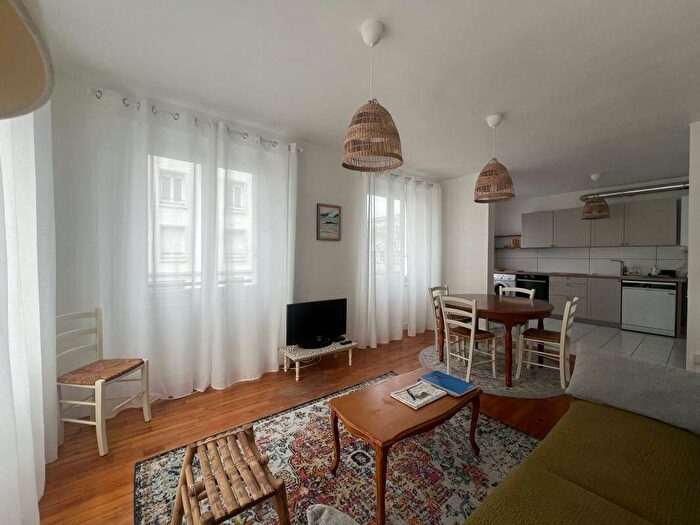 Appartement à louer - Centre, Brest - 3 pièces - 2 chambres