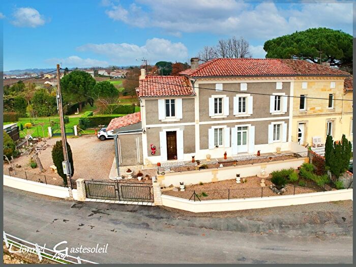 Maison à vendre - Vignonet - 7 pièces - 3 chambres